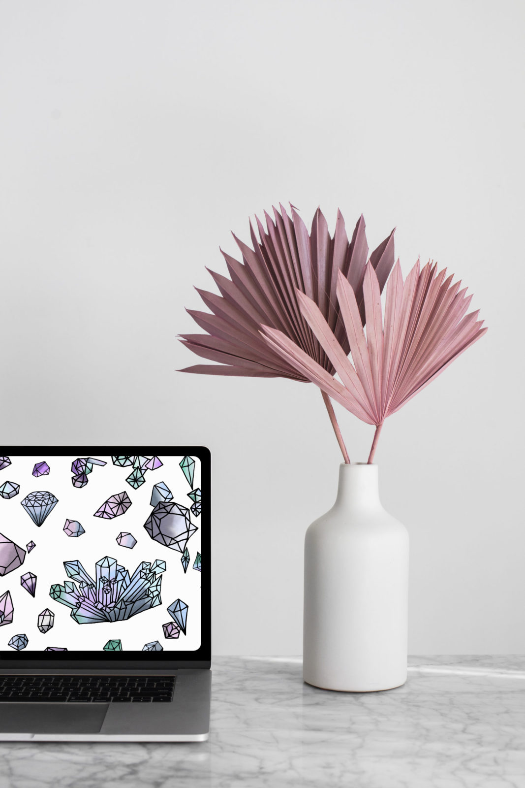 Free Desktop Wallpapers: Hand-Drawn With Love - The Holiday Mama