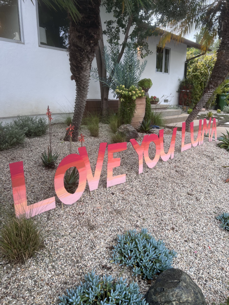 DIY Yard Sign – A Fun (and Cheap!) Surprise for Any Celebration - The ...