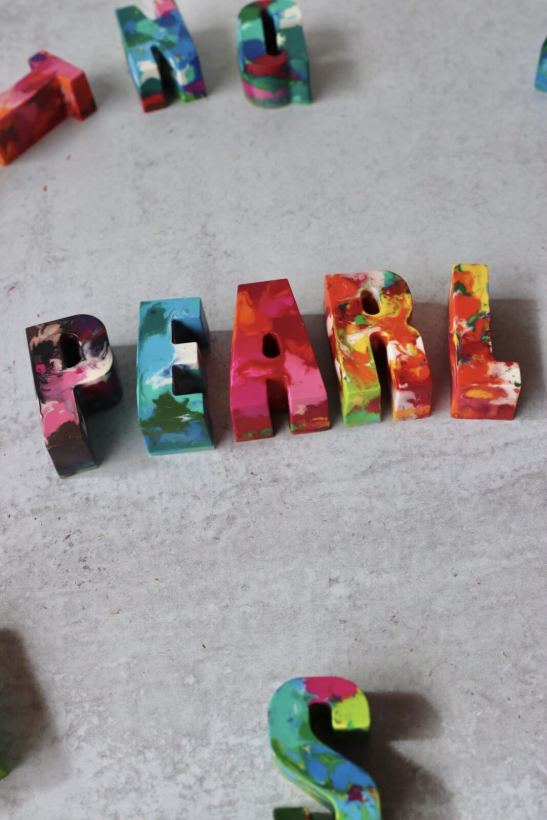 How to Make Crayon Letters - A Perfect DIY Gift Idea for a Child - The ...